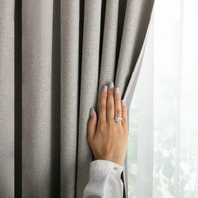 Taupe zatemňovací závěs 140x250 cm Corita – Restilo