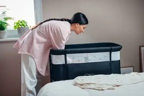 MoMi REVO tmavě šedá / Postýlka / do 9 kg