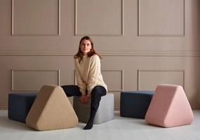 INNOVATION - Pouf TRIANGULAR