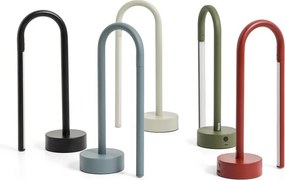 Červená kovová LED stolní lampa (výška 30 cm) Bow – Kave Home