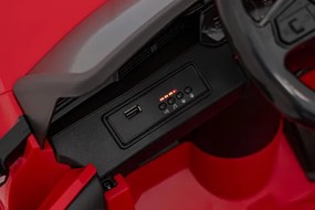 Elektrické autíčko Audi SQ8 červené