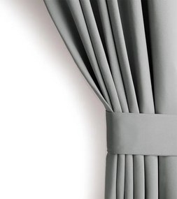 Zatemňovací závěs blackout RESTILO stříbrný 140 x 245 cm