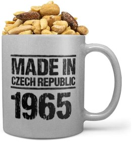 Hrnek Made In (rok: 1965, Náplň hrníčku: Směs slaných oříšků)