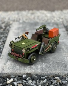 Plechový model - Armádní Jeep se zbraní