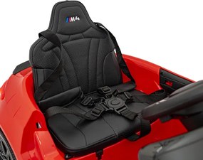Elektrické autíčko BMW M4 červené