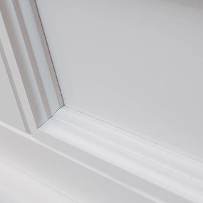 Massive home | Belluno Elegante velká bílá vitrína 2D z masivu s ořechovou deskou