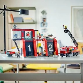 LEGO® City 60414 Hasičská stanice s hasičským vozem / Počet dílků: 843