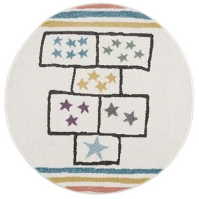 Jemný dětský koberec s originálním motivem
