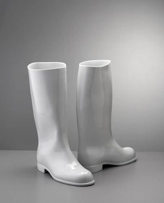 Váza Waterproof White Left z design studia QUBUS, porcelán, bílá