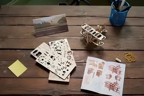 UGEARS 3D dřevěná mechanická skládačka Mini dvojplošník / od 8 let / O