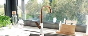Kuchinox Laveo Alanis, vysoká dřezová baterie s výlevkou ve tvaru L, bílá-růžové zlato, LAV-BQI_665D