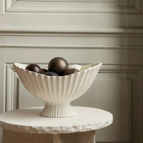 ferm LIVING Designová mísa Fountain Centrepiece Off White, krémová barva, keramika