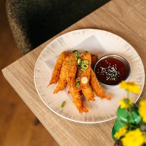 Světle šedý porcelánový talíř ø 25 cm Nuance – BonBistro
