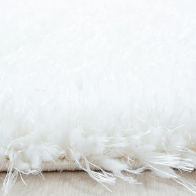 Ayyildiz Kusový koberec BRILLIANT 4200, Sněhová Bílá Rozměr koberce: 140 x 200 cm