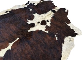 Koberec kusový hovězí kůže 3,9 m2, exotic tricolor 1042