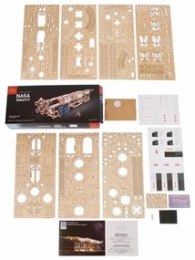 Ugears 3D dřevěné mechanické puzzle NASA, Saturn V