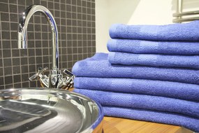 Froté ručník BOBBY -  tmavě modrý 50 x 100 cm, český výrobce Tibex