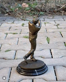 Bronzová socha soška - Golfista 2