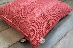 Malinovo růžový pletený polštář Lodge Raspberry - 60*60cm