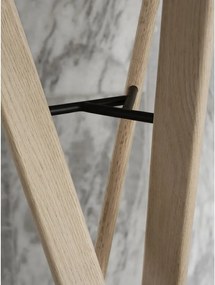 Věšák z dubového dřeva v přírodní barvě 62x176 cm Rakku – Blomus