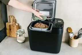 Panasonic SD-R2530 KXE černá / Domácí pekárna / 550W / 30 programů