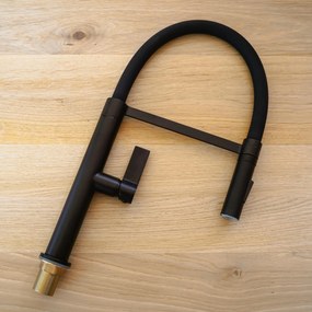 Gamma Mega, vysoká kuchyňská baterie s elastickým ramenem a sprškou, černá matná, GMA-BFL-BK