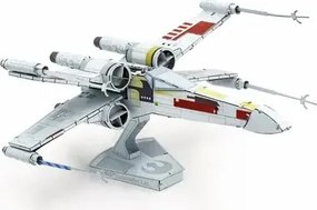 Metal Earth 3D Puzzle Star Wars: X-Wing Starfighter / 39 dílků / od 14