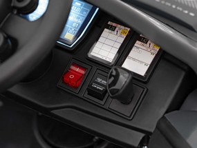 Ramiz Vozidlo Audi RSQ E-TRON šedé