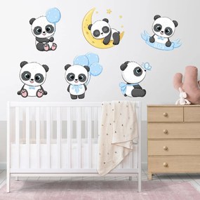 PIPPER. Samolepka na zeď "Panda - kluk" Materiál: Bílý vinyl