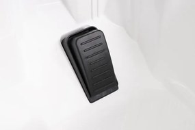 Elektrické autíčko Land Rover Defender bílé