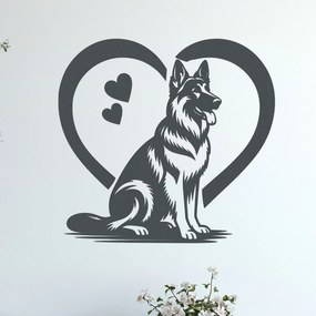 dřevo života Dřevěný obraz sedícího Německého ovčáka v srdci Zvolte rozměr (cm): 40x38, Zvolte barvu dekoru: Antracitová
