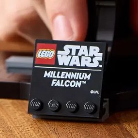 LEGO® Star Wars™ 75375 Millenium Falcon™ / Počet dílků: 921 / od 18 le