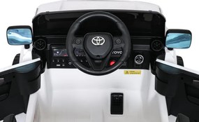 Elektrické autíčko Toyota Land Cruiser PRADO bílé