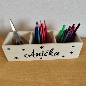 Velký dřevěný organizér se jménem