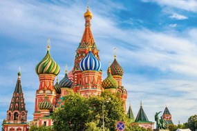 DIMEX | Vliesová fototapeta Rudé náměstí v Moskvě MS-5-0994 | 375 x 250 cm| zelená, vicebarevna, modrá, oranžová