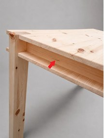 Jídelní stůl z borovicového dřeva 75x134 cm Tuck - II. jakost – Karup