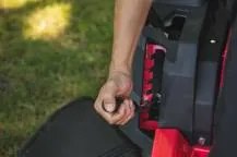 V-Garden Zahradní traktor CRAMER Crossover ZRT 82ZT107