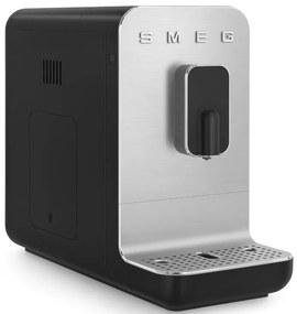 Automatický kávovar Smeg BCC01BLMEU / 1350 W / 1,4 l / matná černá