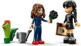 LEGO® Wednesday 76784 Černá jiřina / Počet dílků: 358 / od 9 let