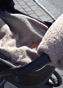 Inf Rukávník na kočárek Lamb – hnědá