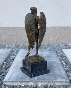 Bronzová socha Okřídlený David – inspirovaná Michelangelem