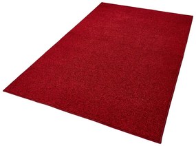 Červený koberec Hanse Home Pure, 80 x 150 cm
