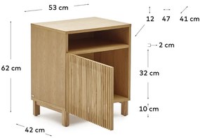 Dubový noční stolek Kave Home Beyla 53 x 42 cm