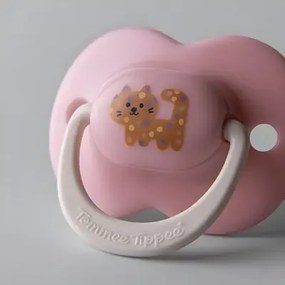 TOMMEE TIPPEE Dudlík Ultimate Fit Girl 6-18 m / Silikonový / Ortodonti