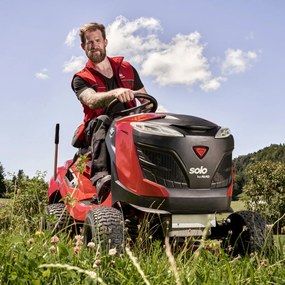AL-KO Solo T 18-93.4 HD-A V2 Zahradní dvouválcový traktor