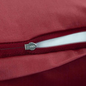Saténové prodloužené povlečení Red Velvet Velikost: 140 x 220 + 70 x 90
