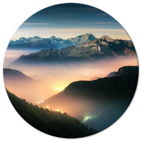 Kulatý obraz Nad kupy oblaků - horská krajina při západu slunce