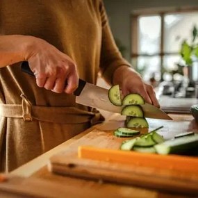Fiskars Functional Form Velký kuchařský nůž 21 cm