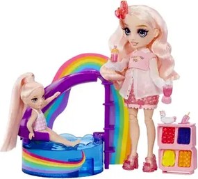 MGA Rainbow High Malá sestřička Blush - Den u bazénu / Herní set s pan