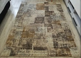 HU Šedý koberec s linkovaným vzorem Luxess 33-Grey Rozměr: 60x110 cm